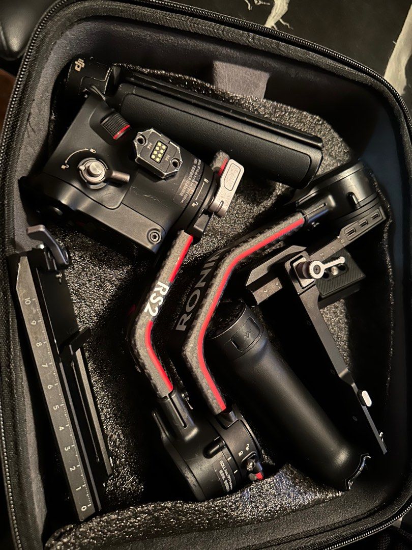 DJI RS2 Pro Combo Set, Photography, Cameras on Carousell