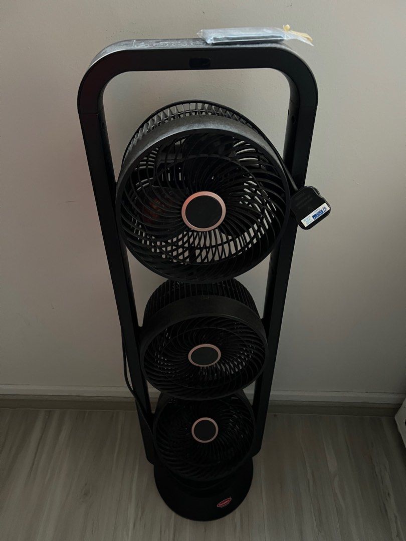 EuropAce trio turbo oscillating fan, TV & Home Appliances, Other Home ...