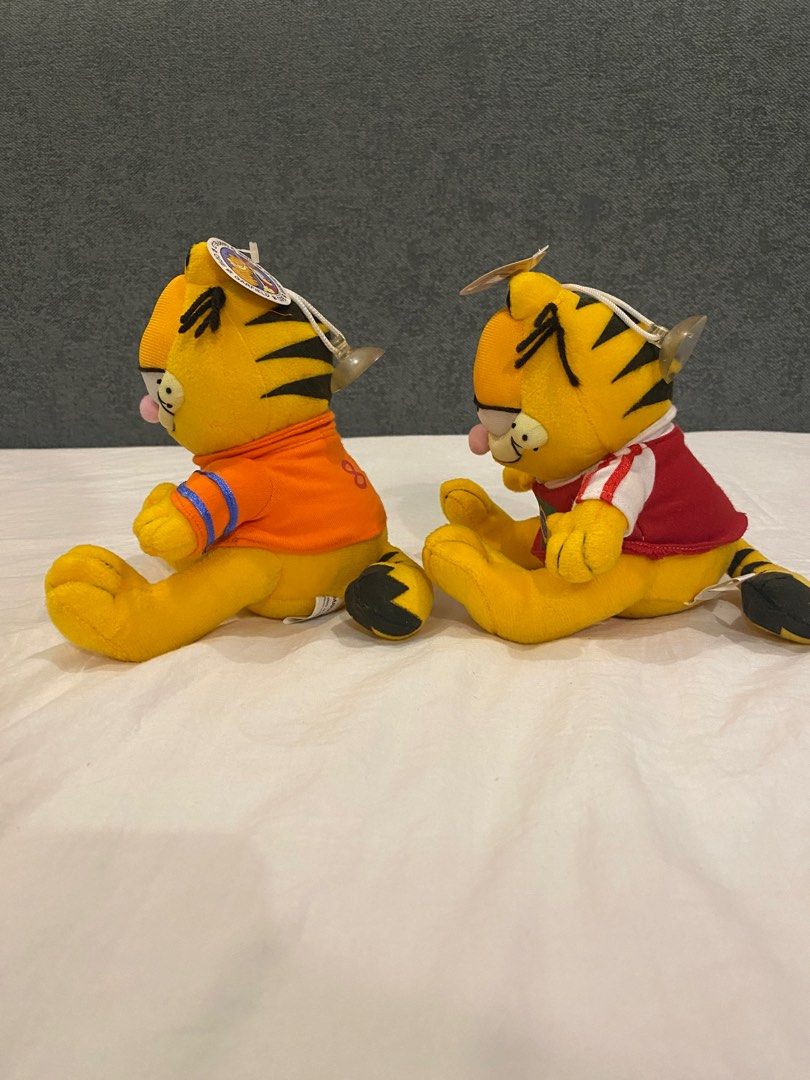 Garfield football team france, brazil plush toy, Hobbies & Toys, Toys ...