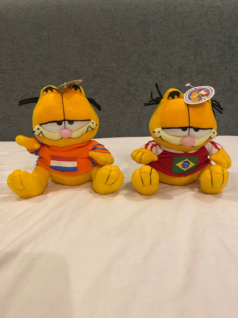 Garfield football team france, brazil plush toy, Hobbies & Toys, Toys ...