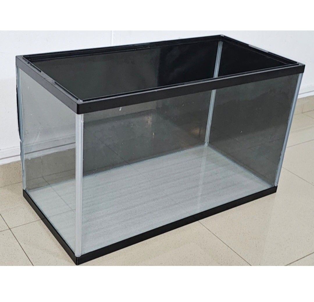 GEX 2Ft Fish Tank, Pet Supplies, Homes & Other Pet Accessories on Carousell
