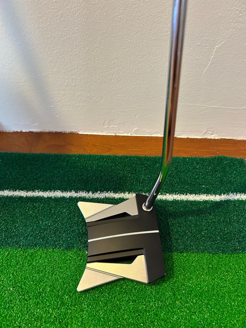 Golf Putter, Sports Equipment, Sports & Games, Golf on Carousell
