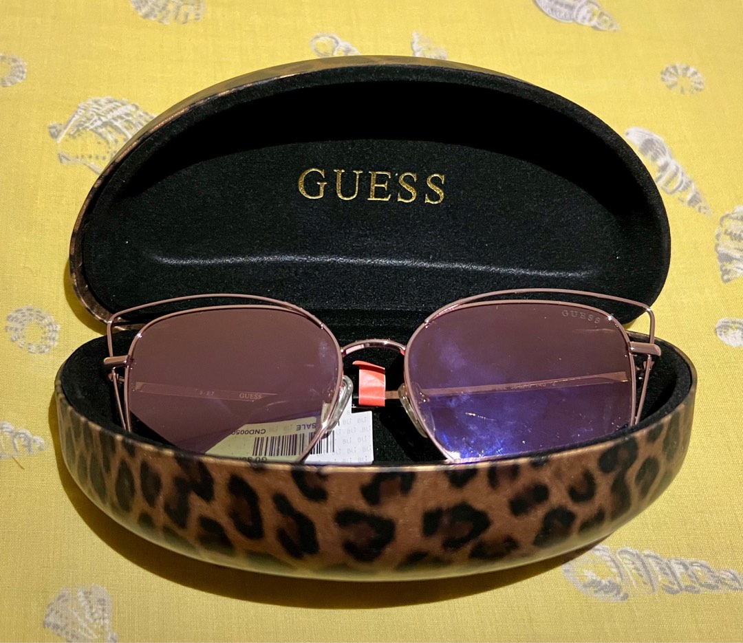 GUESS SUNGLASSES/SHADES, Women's Fashion, Watches & Accessories ...