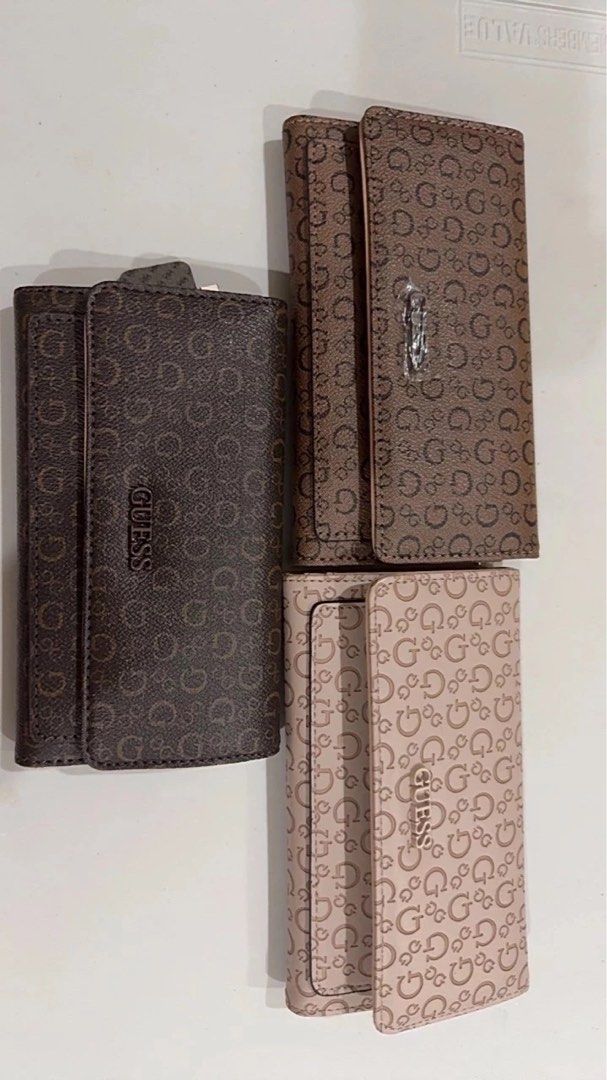 guess wallet, Women's Fashion, Bags & Wallets, Wallets & Card holders ...