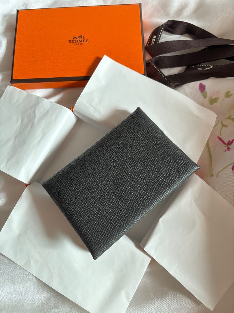 Hermes Calvi Duo Card Holder Graphite Epsom Grey, Women's Fashion, Bags ...