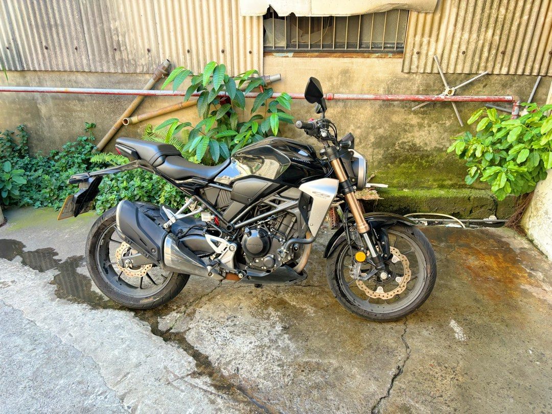 HONDA CB300R, 機車, 重機在旋轉拍賣