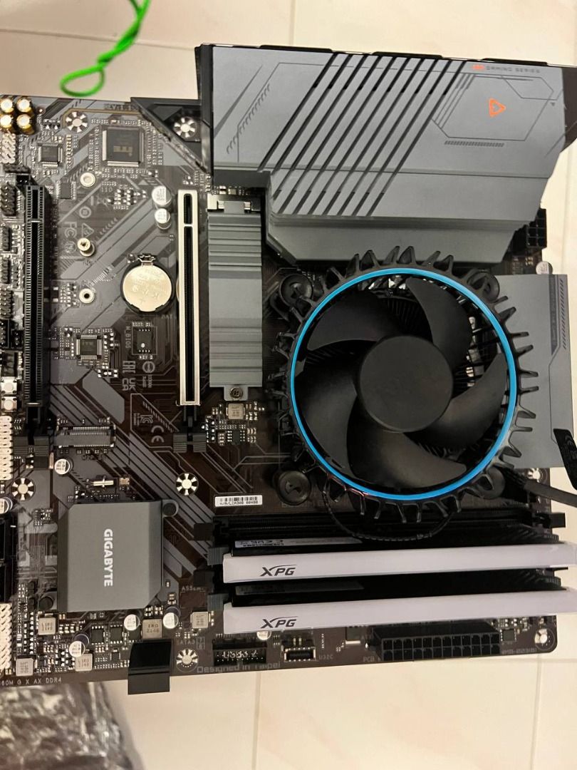 i5-13600K (with stock cooler) + LGA1700 Contact Frame + GIGABYTE B660M ...