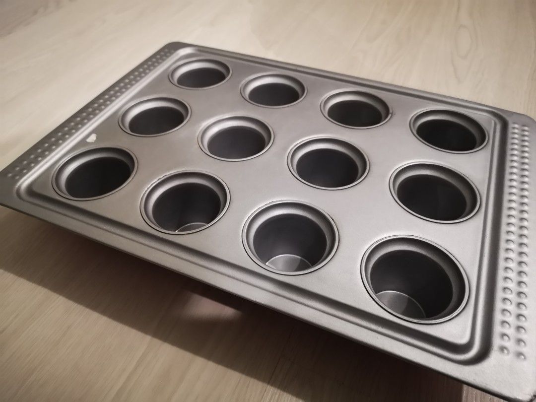 Ikea cupcake muffin pan, TV & Home Appliances, Kitchen Appliances ...