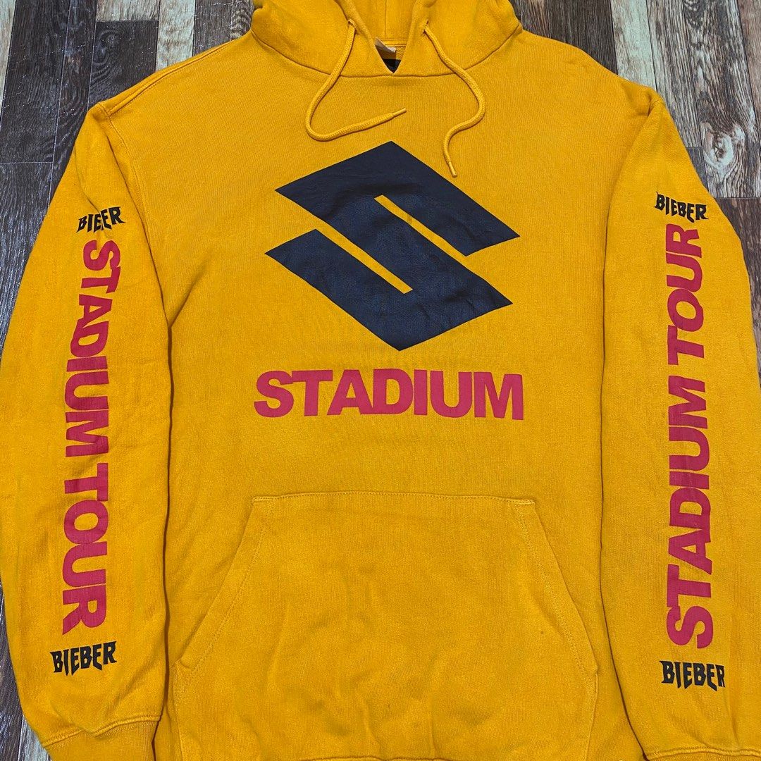 Justin Bieber x H&M Stadium Tour Merch Hoodie, Men's Fashion, Coats ...