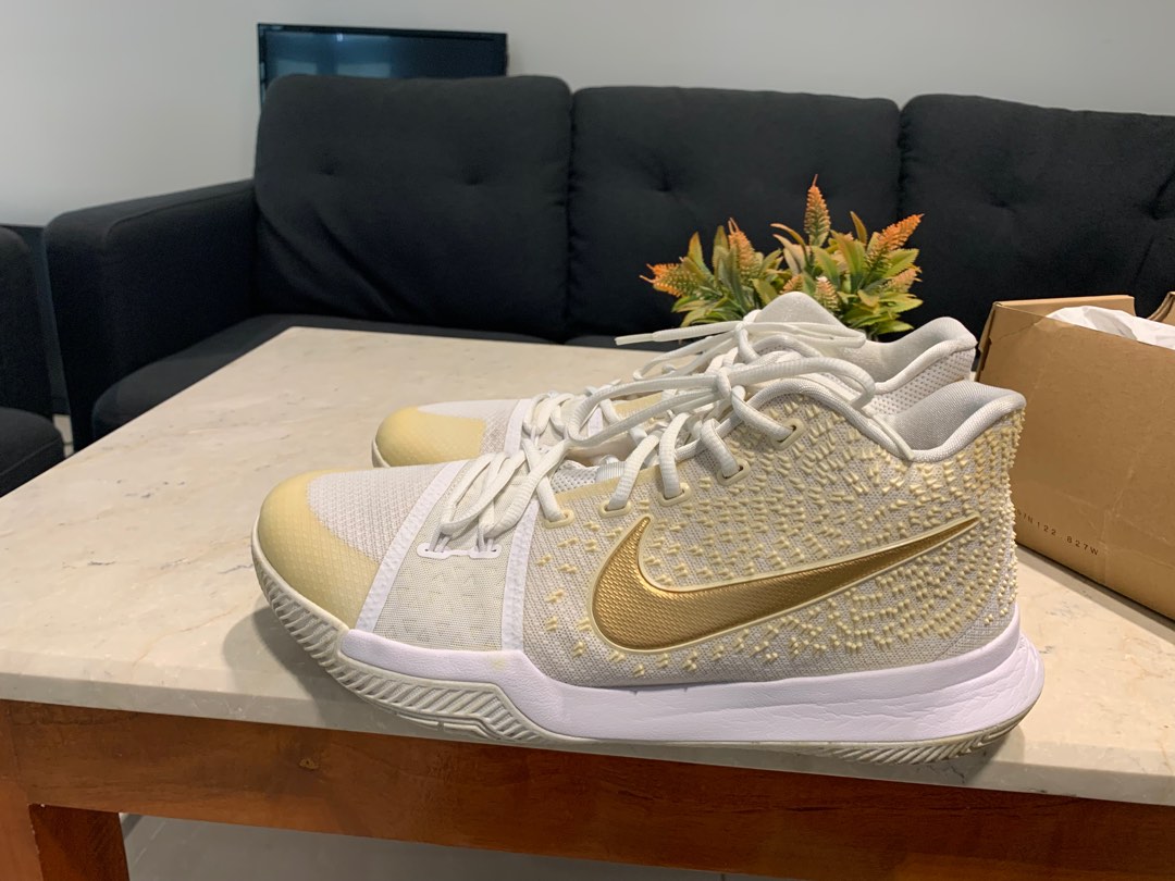 KYRIE 3 GOLD FINALS LIMITED EDITION, Men's Fashion, Footwear, Sneakers ...