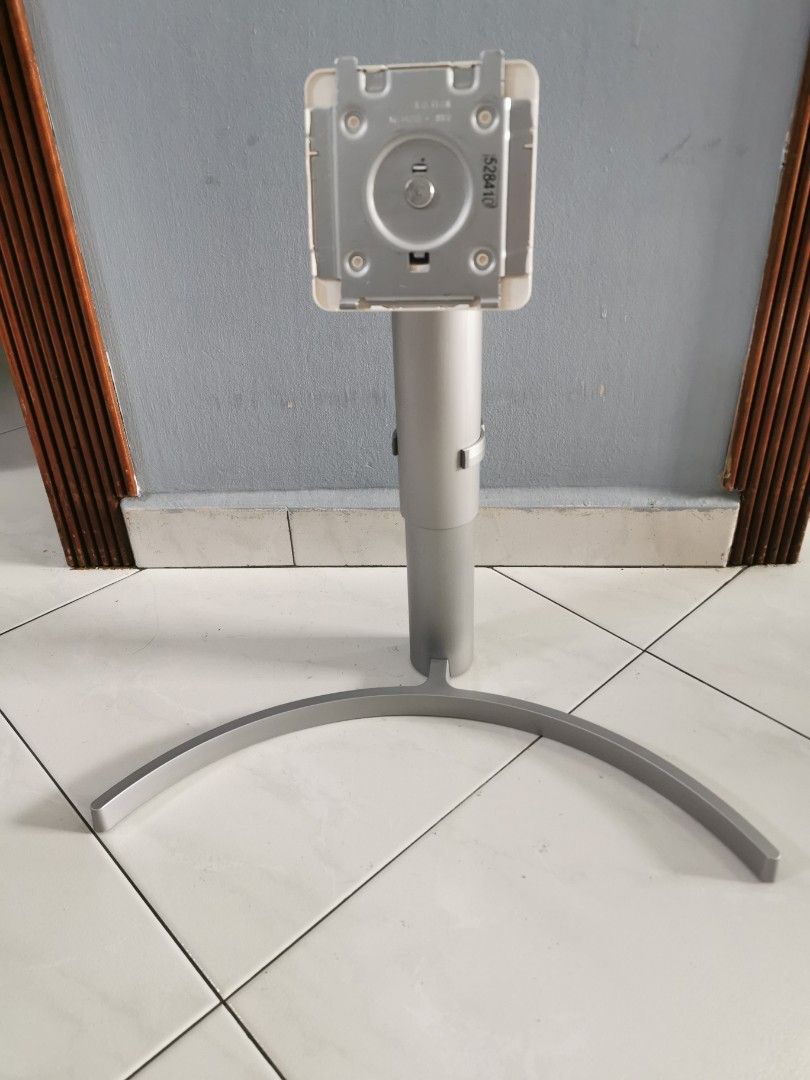 LG monitor stand 32UN650 model, Computers & Tech, Parts & Accessories ...