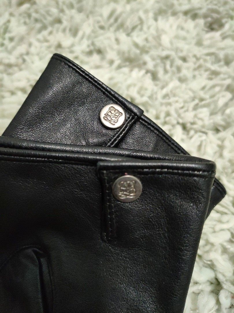 LOUIS QUATORZE GENUINE LEATHER GLOVE, Women's Fashion, Watches ...