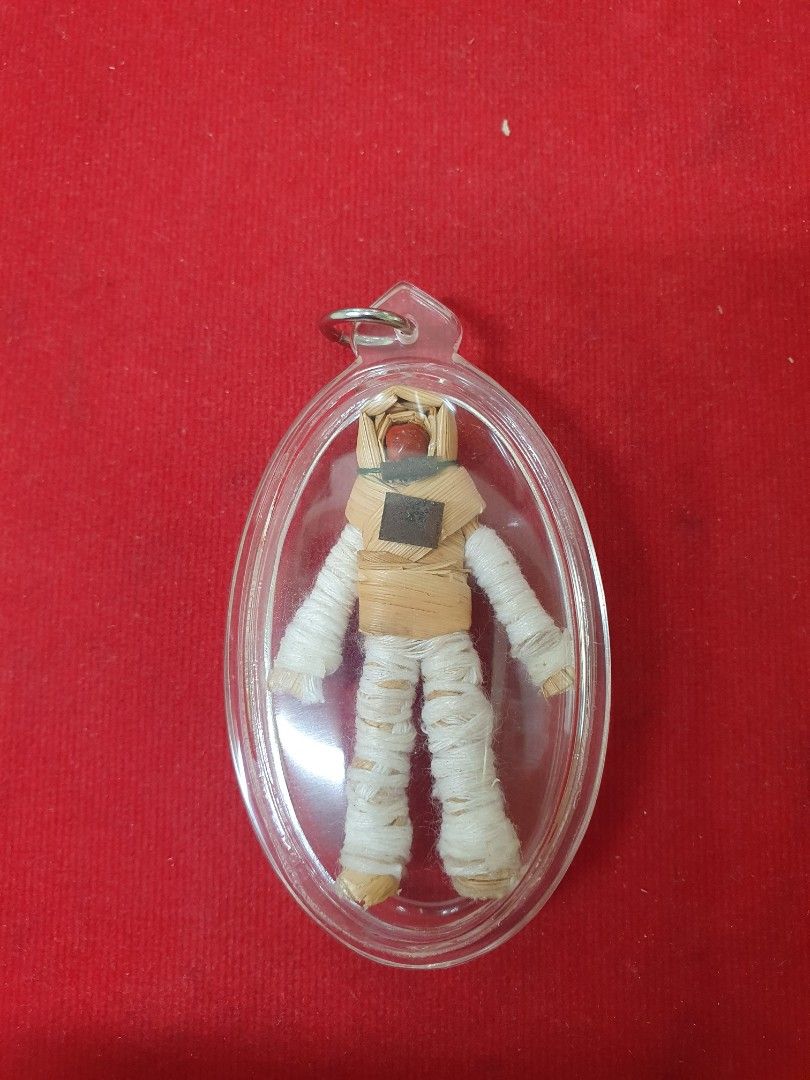 Lp innphan hoonpayong (hpy), Hobbies & Toys, Memorabilia & Collectibles ...