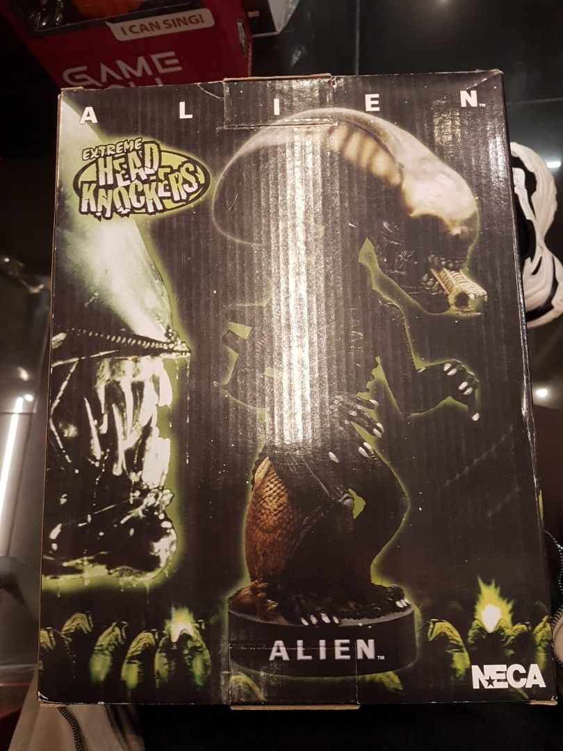 Neca Extreme Head Knockers Alien, Hobbies & Toys, Toys & Games on Carousell