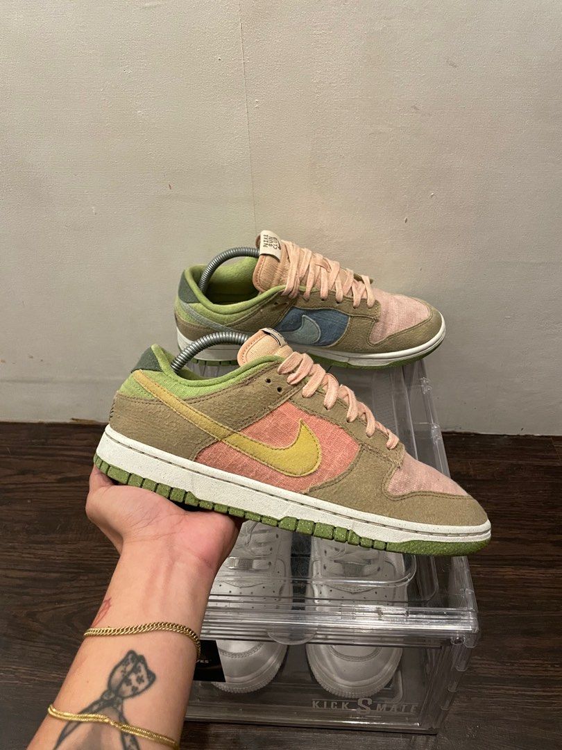 Nike Dunk Low Sun Club, Men's Fashion, Footwear, Sneakers on Carousell