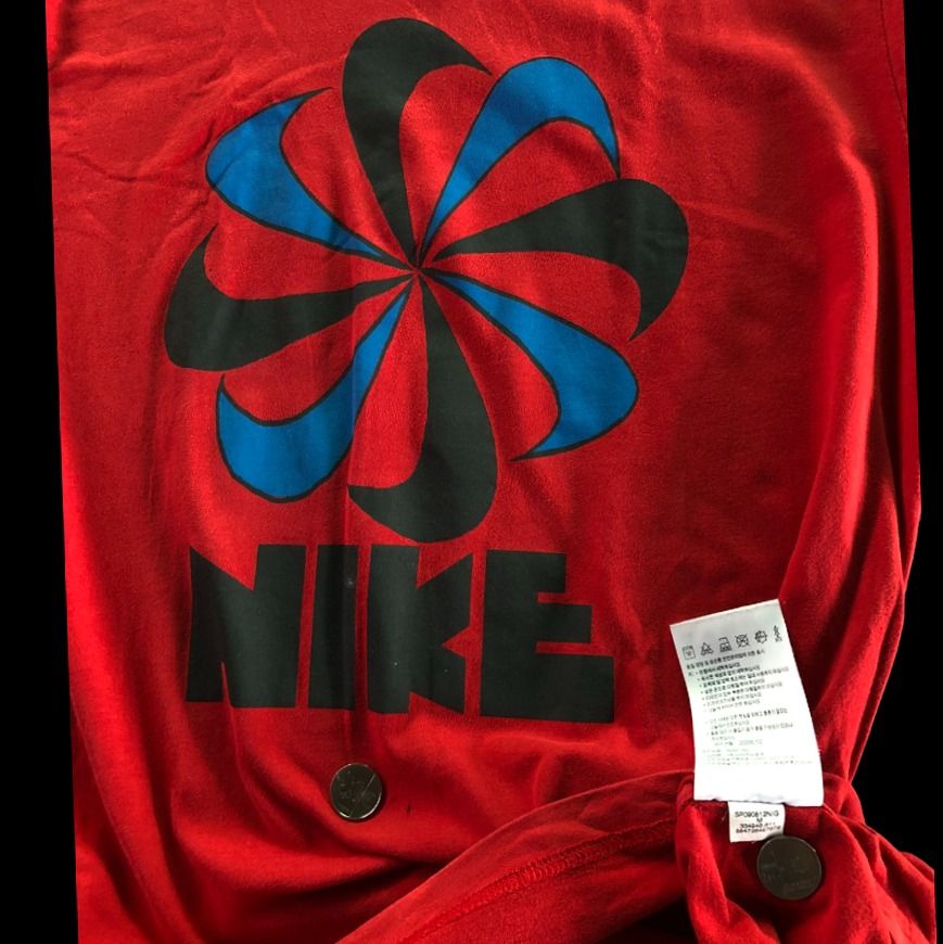 NIKE PINWHEEL, Men's Fashion, Tops & Sets, Tshirts & Polo Shirts on ...