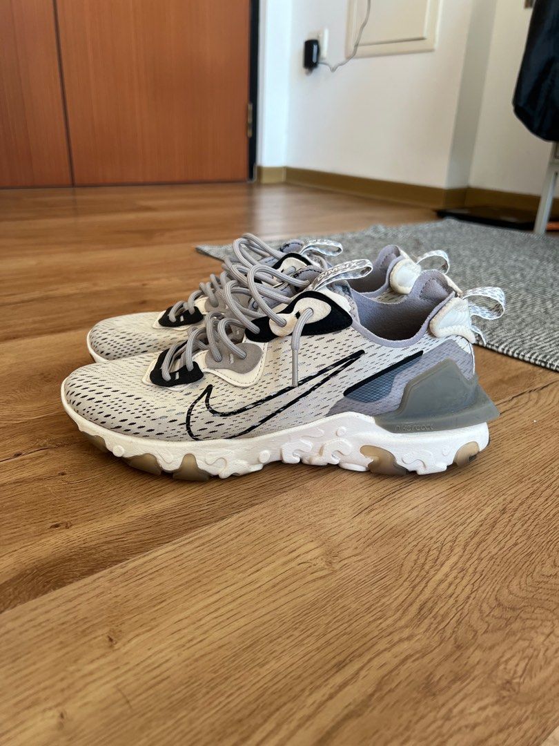 Nike React Vision US9, Men's Fashion, Footwear, Sneakers on Carousell
