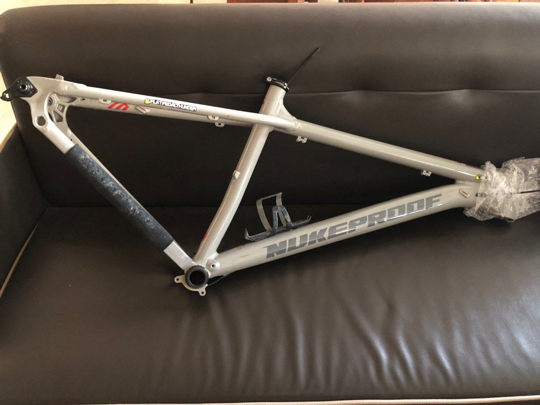 Nukeproof Scout frame 29er Medium, Sports Equipment, Bicycles & Parts ...