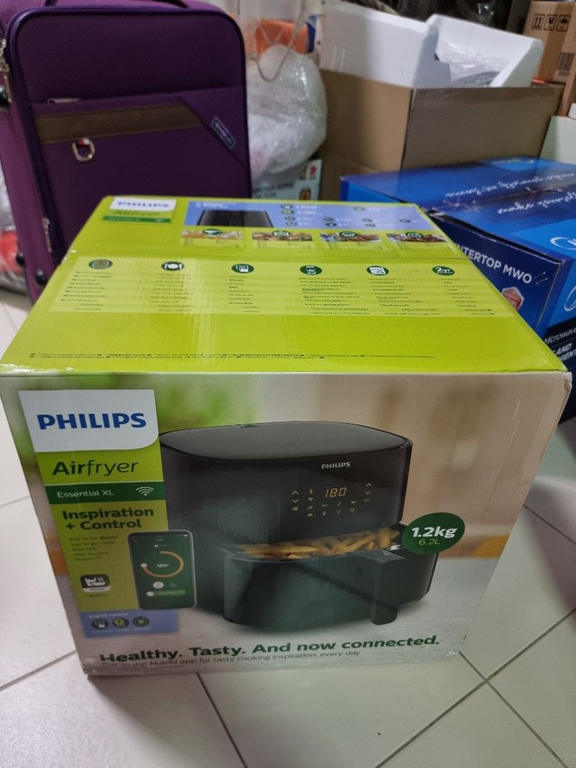 Philips HD9280 Airfryer with baking tray, TV & Home Appliances, Kitchen ...