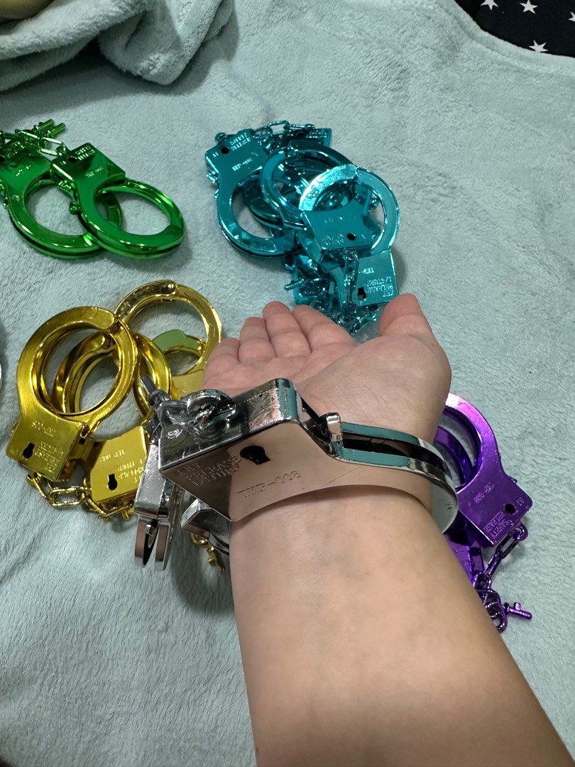 Plastic toy handcuffs, Hobbies & Toys, Toys & Games on Carousell