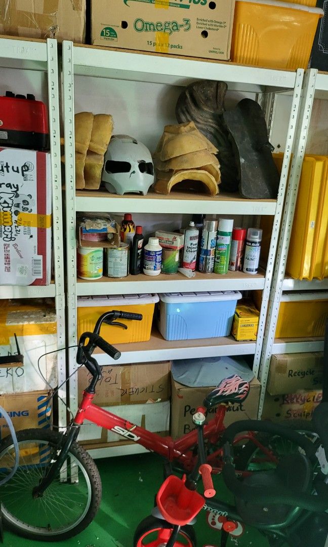 RAK RACK SIMPAN BARANG STORE KUKUH DAN KMI ADA BEBERAPA BUAH UTK ...