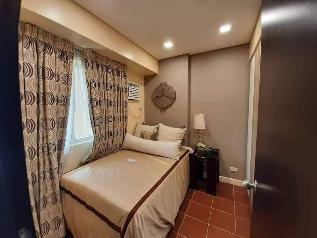 ROCHESTER PASIG CONDO RENT TO OWN ORTIGAS BGC TAGUIG C5 MAKATI EDSA SHAW EASTWOOD TIENDESITAS ...