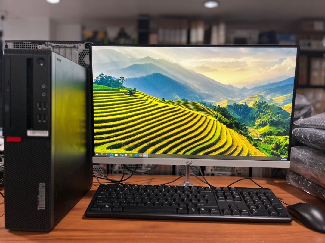 SECOND HAND COMPUTER SET FOR SALE!!, Computers & Tech, Desktops on Carousell