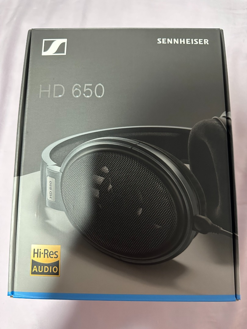 Sennheiser HD650 Headphone, Audio, Headphones & Headsets on Carousell