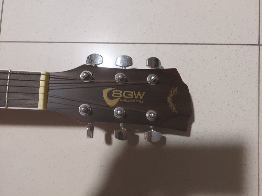 SGW Acoustic Guitar, Hobbies & Toys, Music & Media, Musical Instruments ...