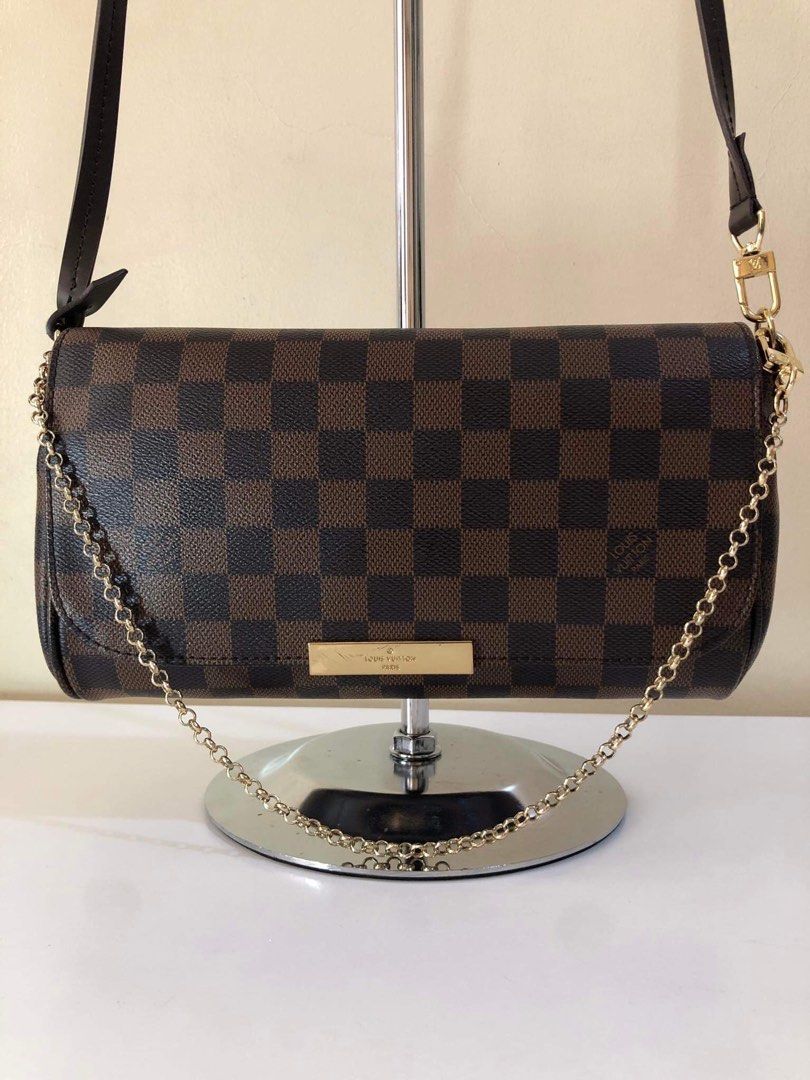 Sling kilikili bag, Women's Fashion, Bags & Wallets, Shoulder Bags on ...