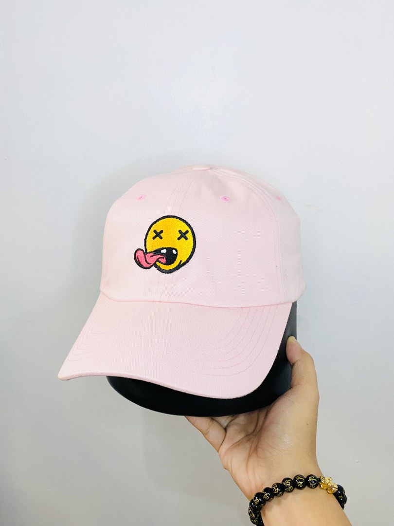 Smiley cap, Men's Fashion, Watches & Accessories, Caps & Hats on Carousell