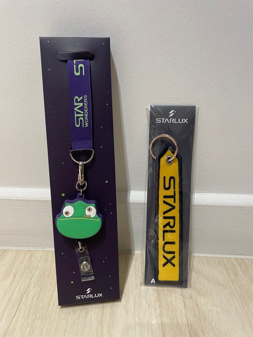 Starlux Flight Tag Keyring & Starwonderers ID Strap, Hobbies & Toys ...