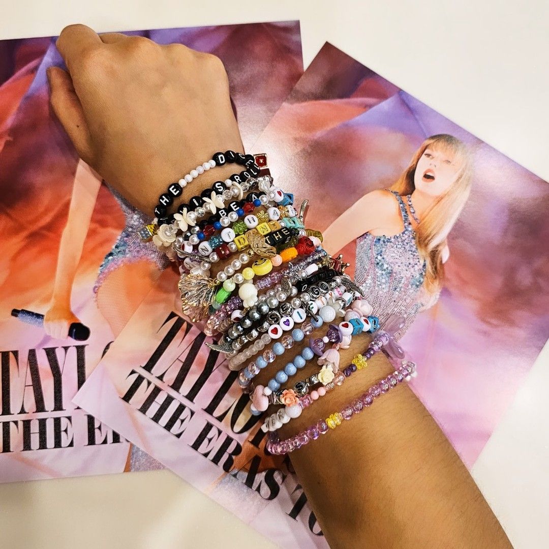 Taylor Swift Era Tour Friendship Bracelets, Women's Fashion, Jewelry ...