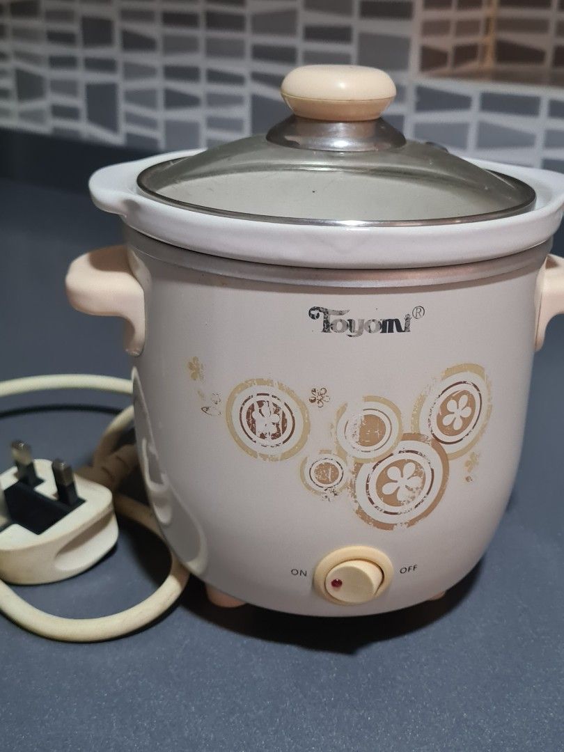 Toyomi Mini Rice Cooker, TV & Home Appliances, Kitchen Appliances ...