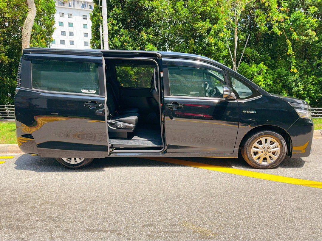 Toyota voxy 7 seater, Cars, Car Rental on Carousell
