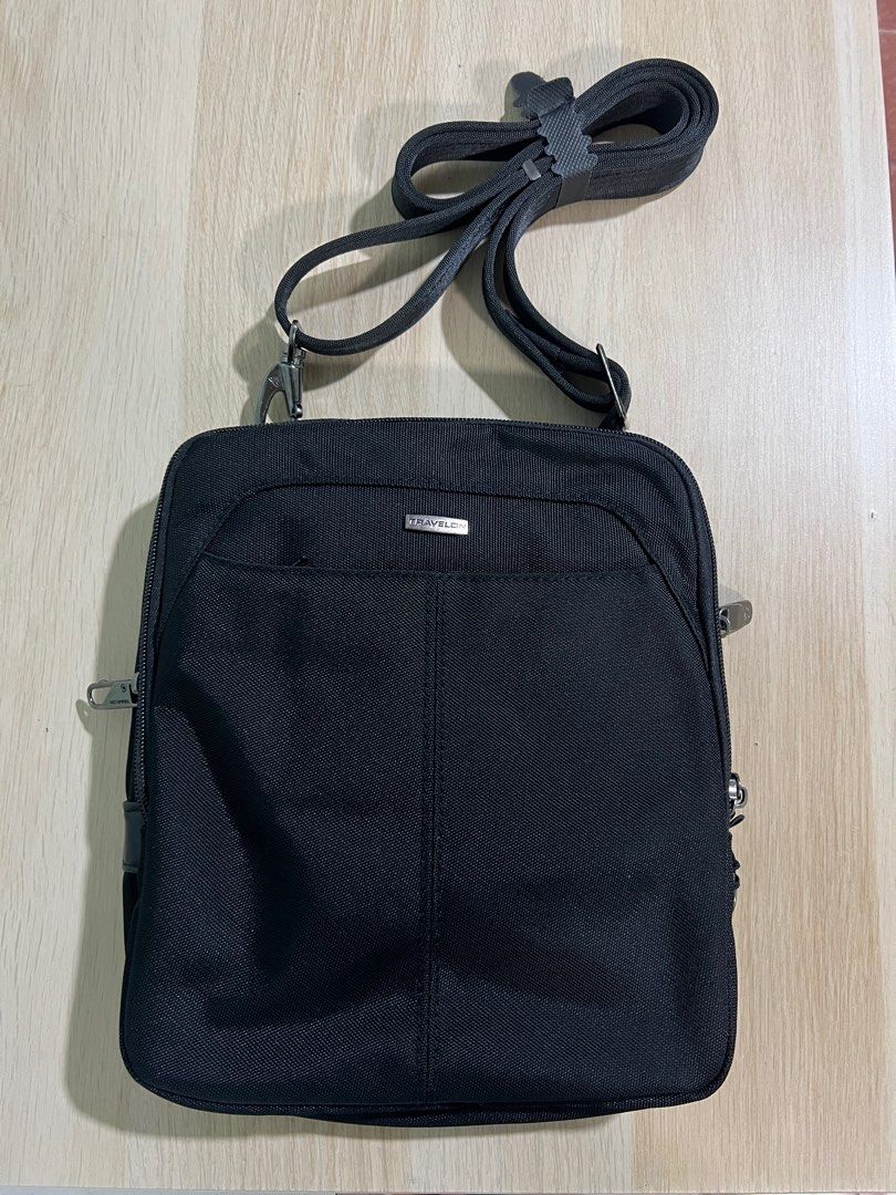 Travelon Anti Theft RFID protected Concealed carry Slim Bag, Men's ...