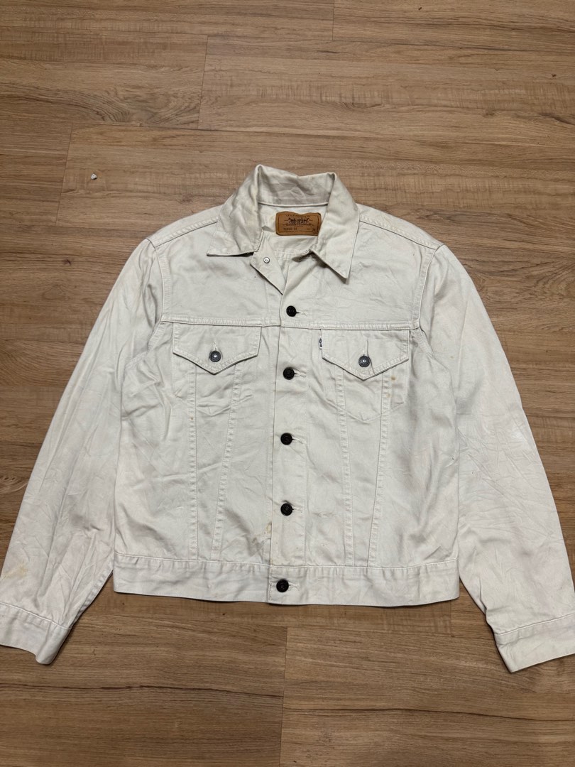 VINTAGE LEVIS WHITE TAB JACKET, Hobbies & Toys, Collectibles ...