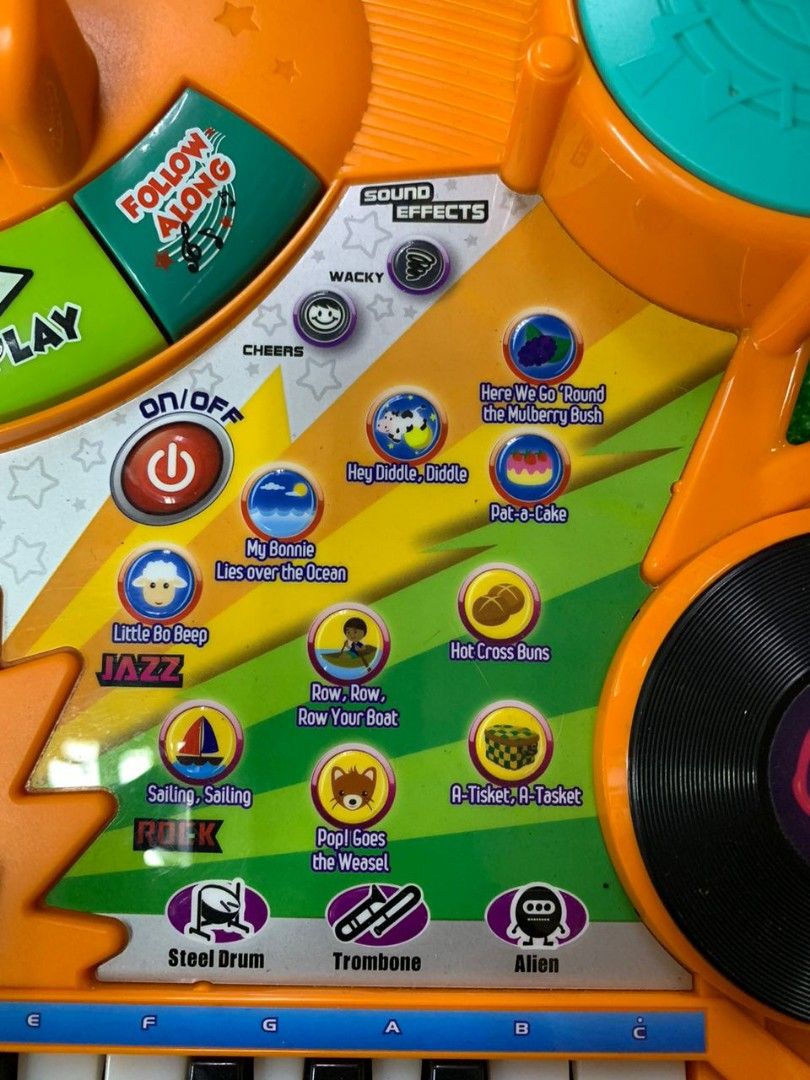 Vtech rekod & learn kiddistudio, Hobbies & Toys, Toys & Games on Carousell
