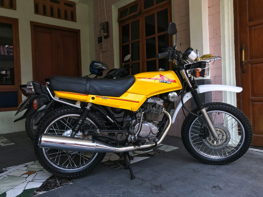 Win basic Megapro, Motor di Carousell