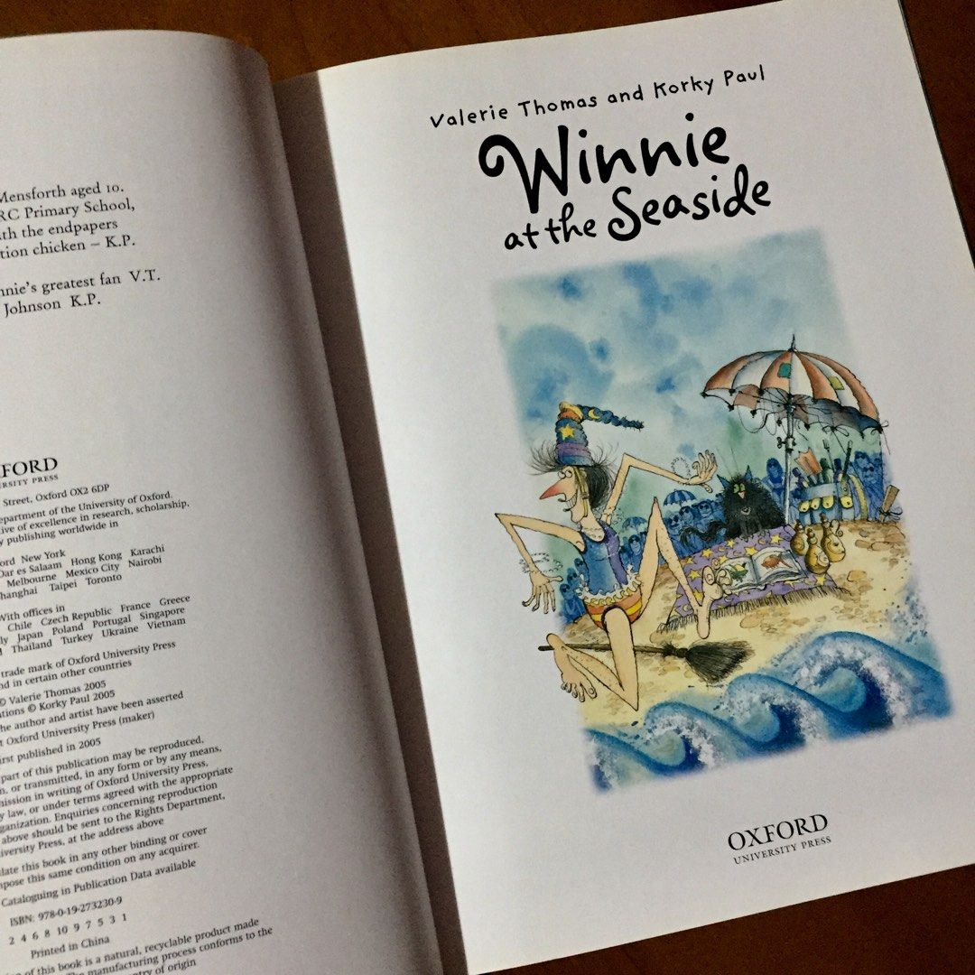 Winnie At The Seaside by Valerie Thomas and Korky Paul, Hobbies & Toys ...