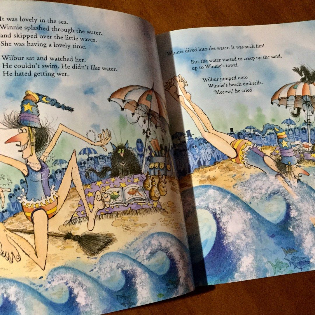 Winnie At The Seaside by Valerie Thomas and Korky Paul, Hobbies & Toys ...