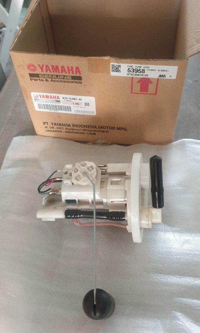 Yamaha xmax fuel pump set, Motorcycles, Motorcycle Accessories on Carousell