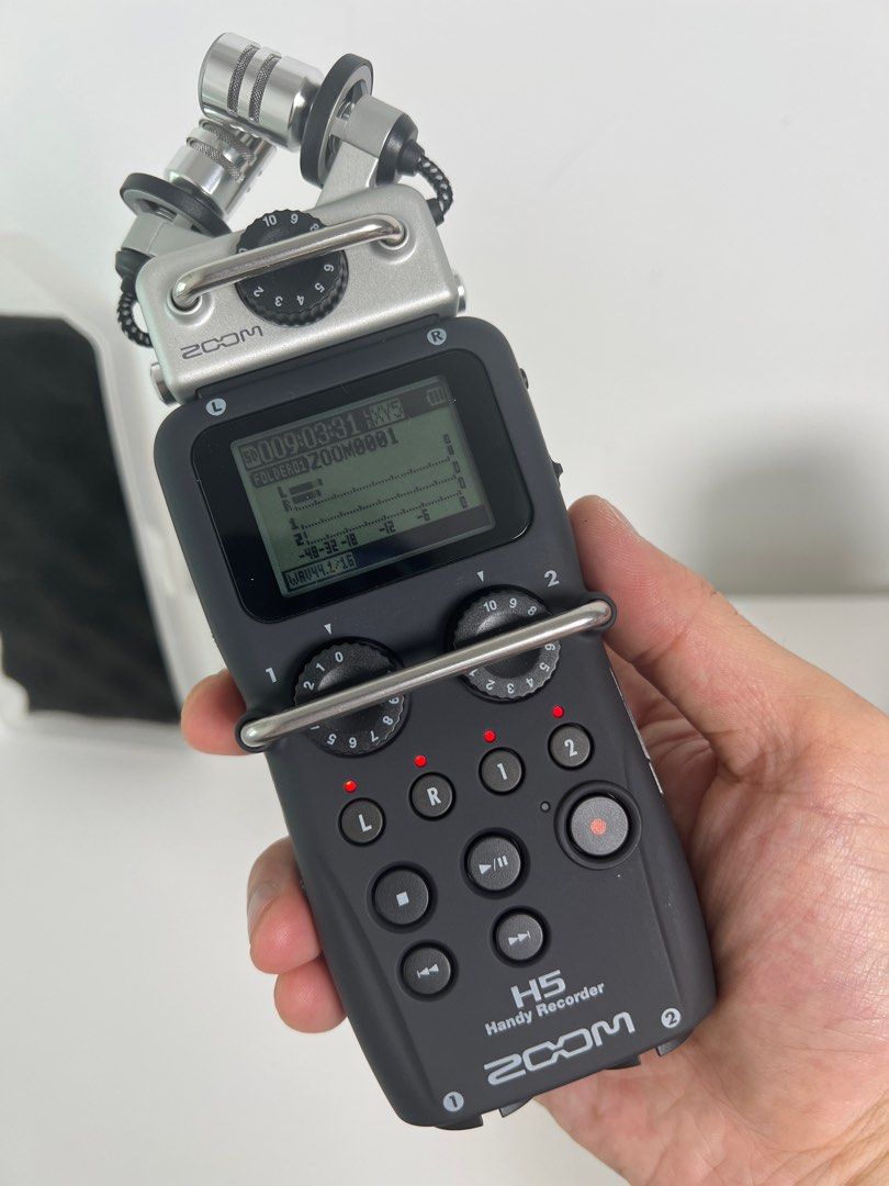 Zoom H5 Handy Recorder with Windshield and 16gig SD card, Audio ...