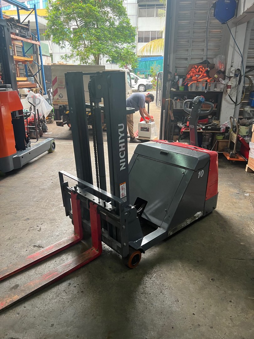 1 ton Electic stacker ( both open & close pallet can use ), Cars, Other ...