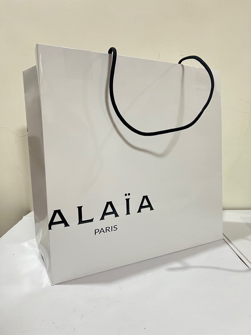 2023 Alaïa Paper Bag (White), Luxury, Bags & Wallets on Carousell