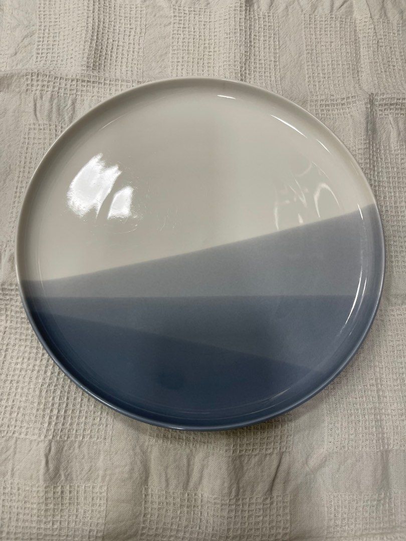 25cm dia plate, Furniture & Home Living, Kitchenware & Tableware ...