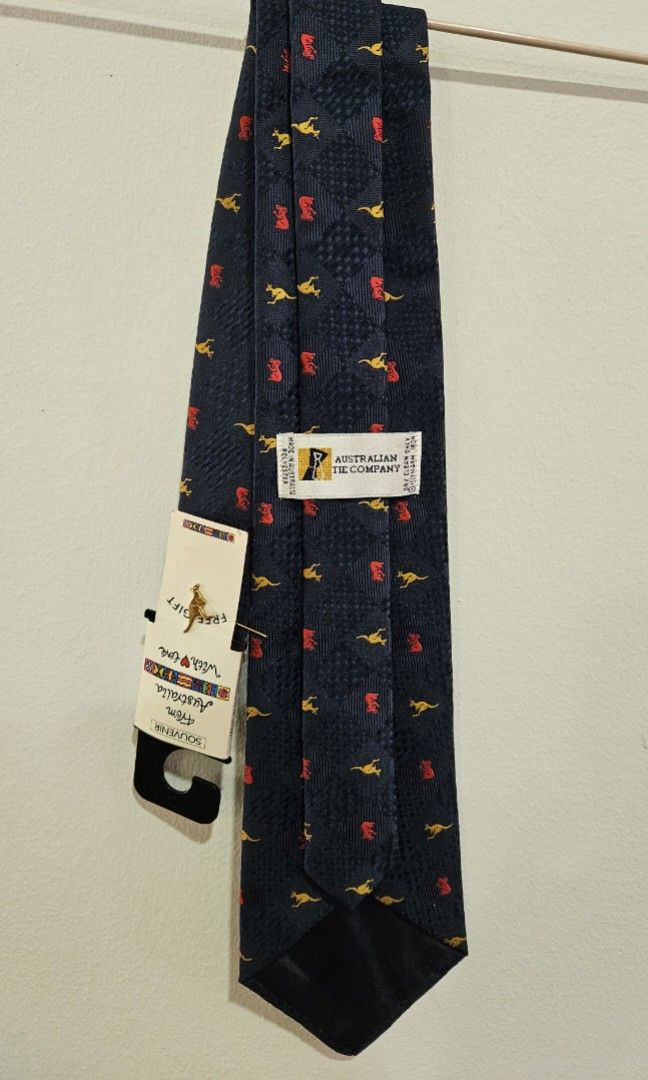 Australian Tie Company kangaroo & koala tie, Men's Fashion, Watches ...