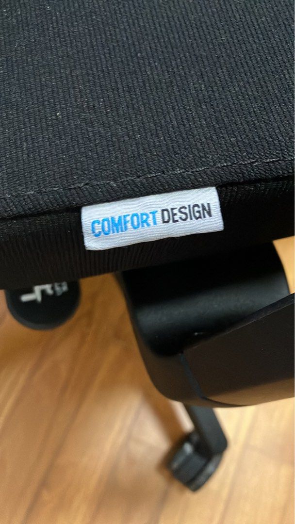 Comfort Design Ergonomic Office Chair, Furniture & Home Living ...