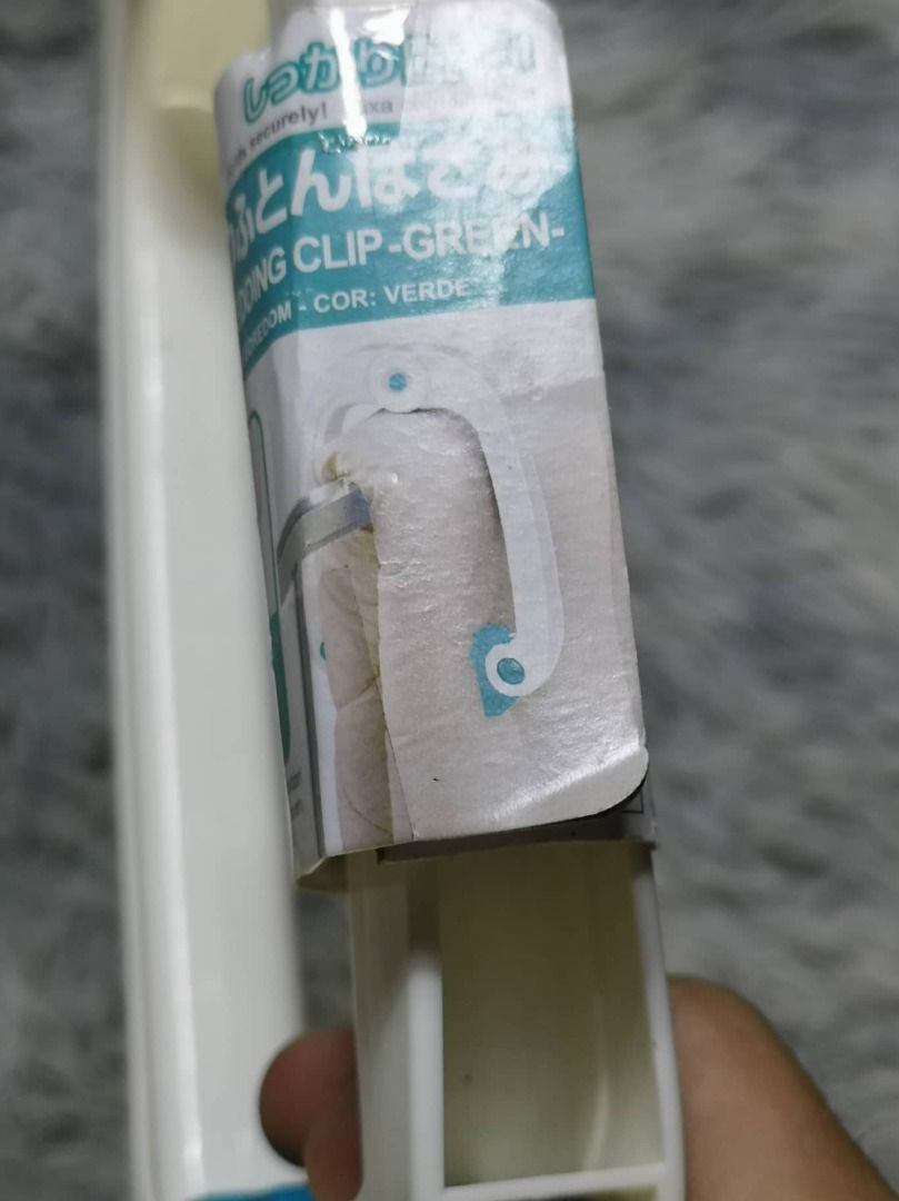 Daiso Plastic Bedding Clip, Furniture & Home Living, Home Improvement ...