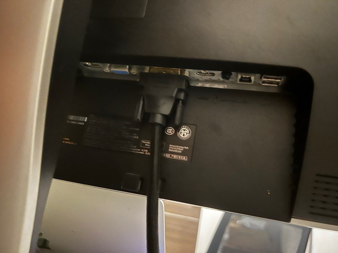 Dell Monitor 27 itch 2k, Computers & Tech, Parts & Accessories, Monitor ...